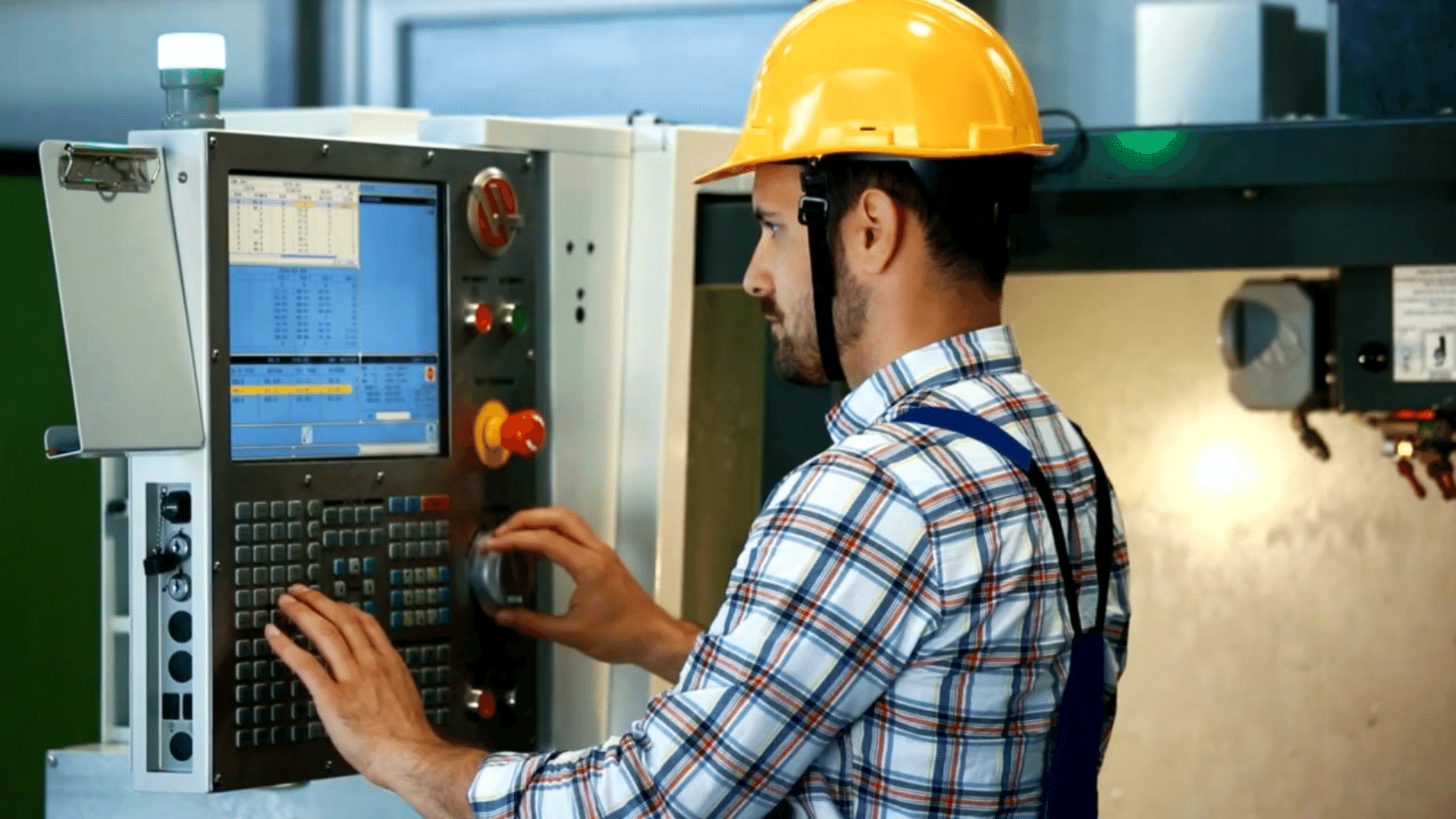 Make fast, informed decisions with a real-time and pre-drill data collaboration tool